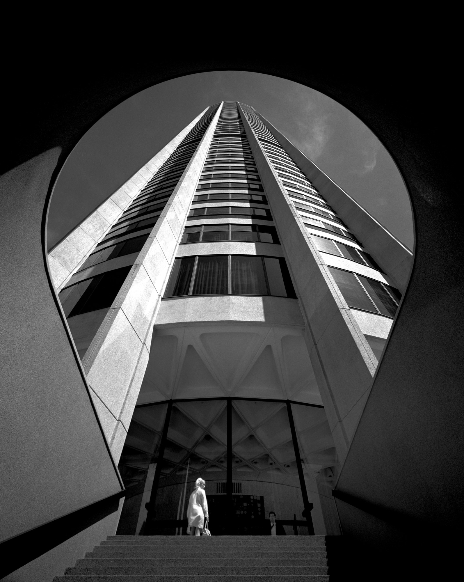 MAX DUPAIN PHOTOGRAPHY - Max Dupain Exhibition Photography